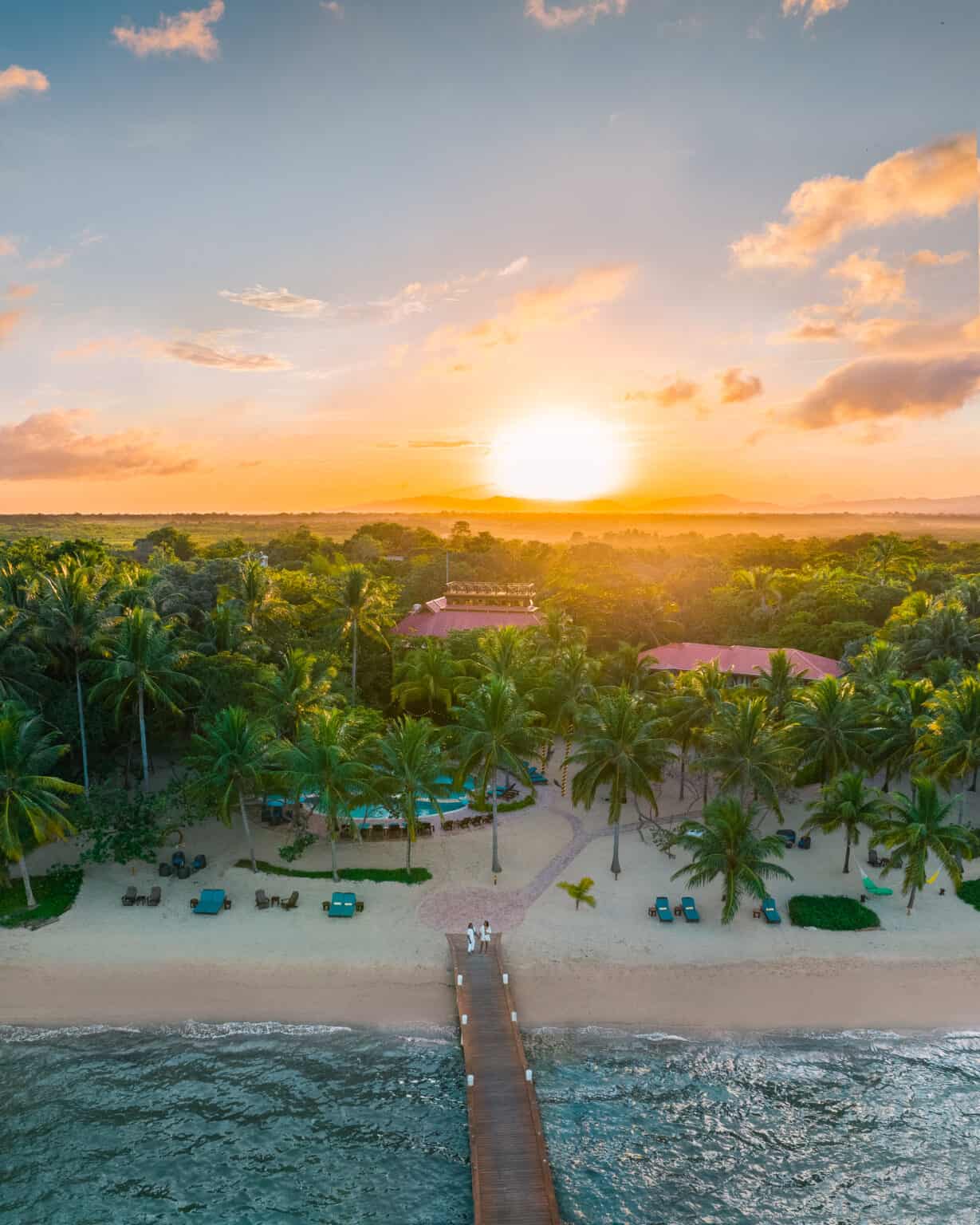 Top 5 Romantic Things to do in Belize | Hamanasi Adventure & Dive ...