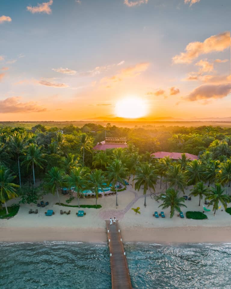 Top 5 Romantic Things to do in Belize | Hamanasi Adventure & Dive ...
