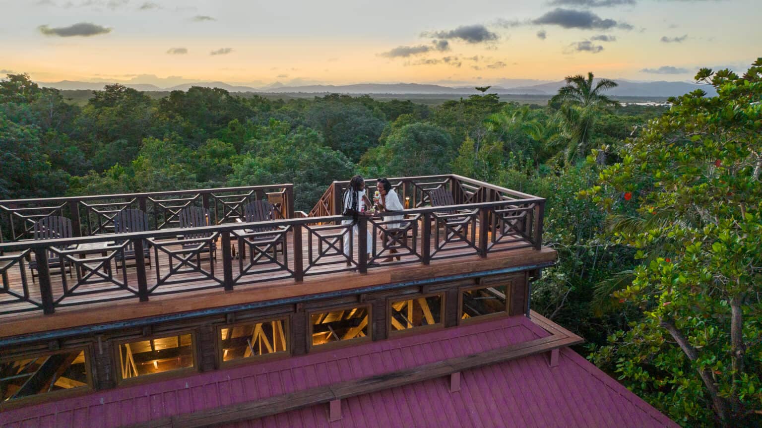 Top 5 Romantic Things to do in Belize | Hamanasi Adventure & Dive ...