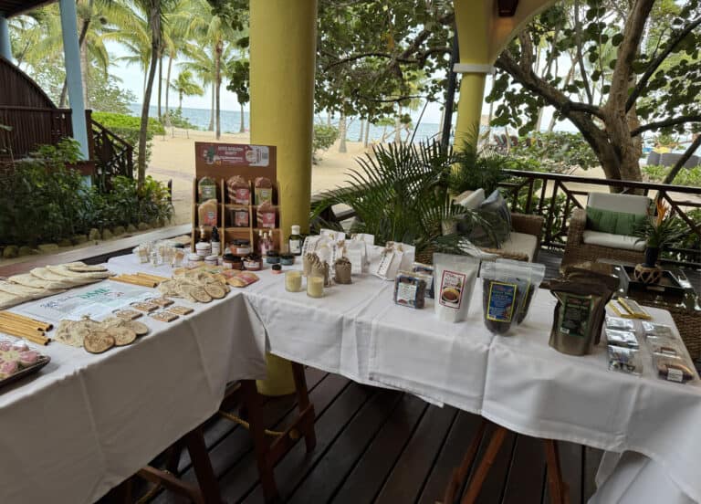 Bring Home the Heart of Belize This Holiday Season | Hamanasi Adventure ...